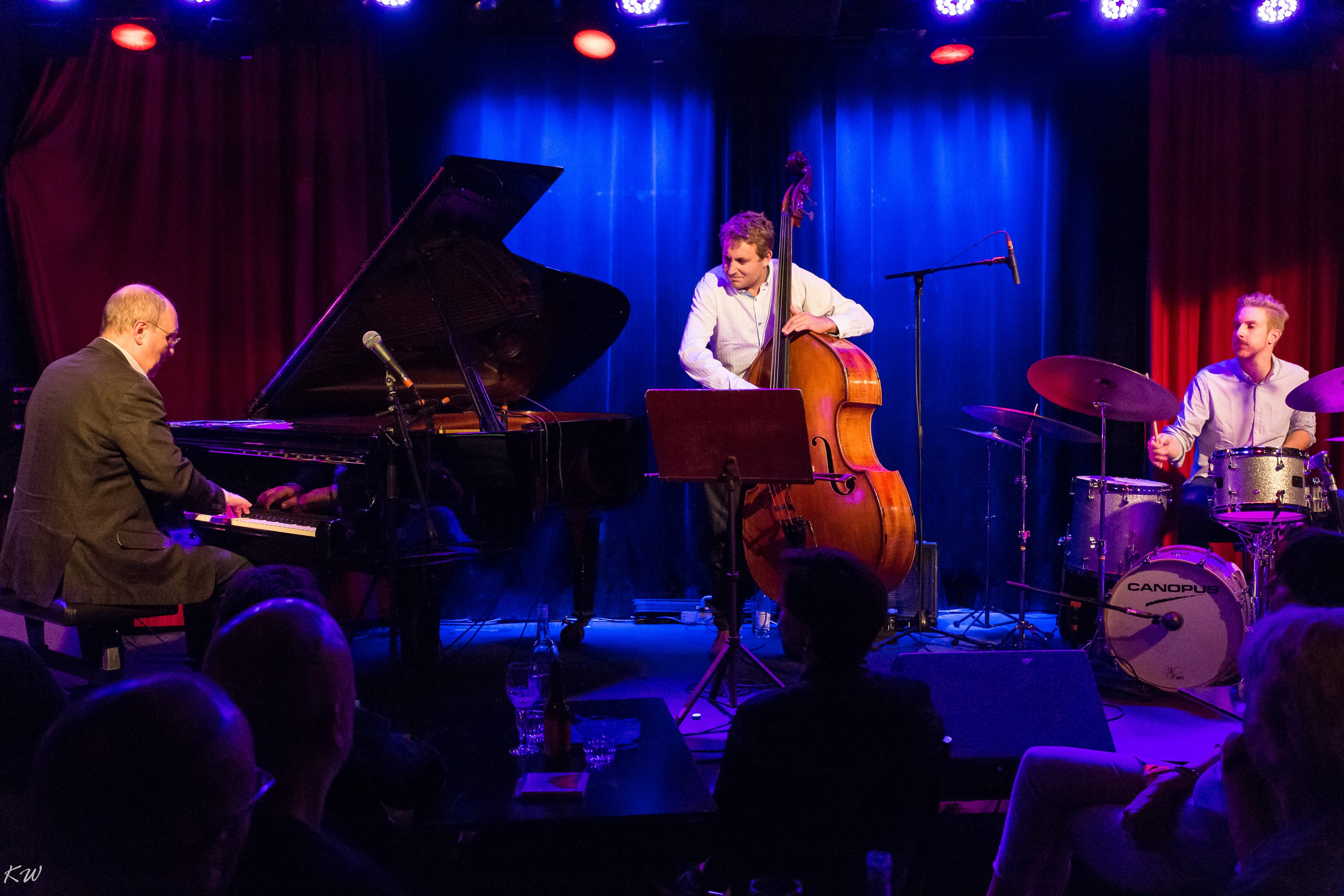 Lars Janssons Trio | Svanekegaarden